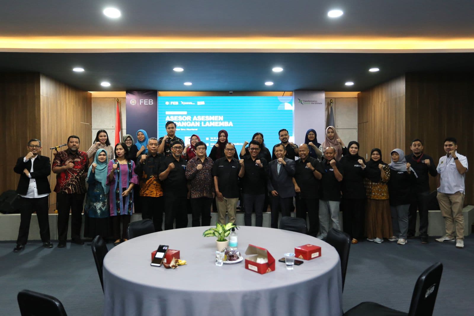 Assessment of USU’s Doctoral Program in Accounting FEB | Universitas Sumatera Utara
