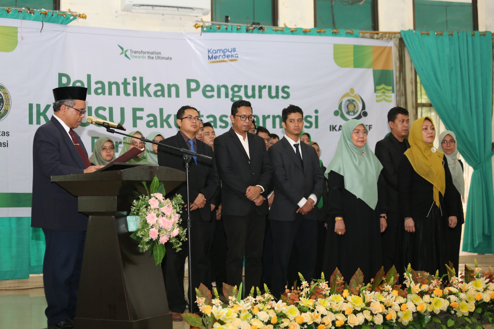 Pengurus IKA Fakultas Farmasi USU Dilantik | Universitas Sumatera Utara