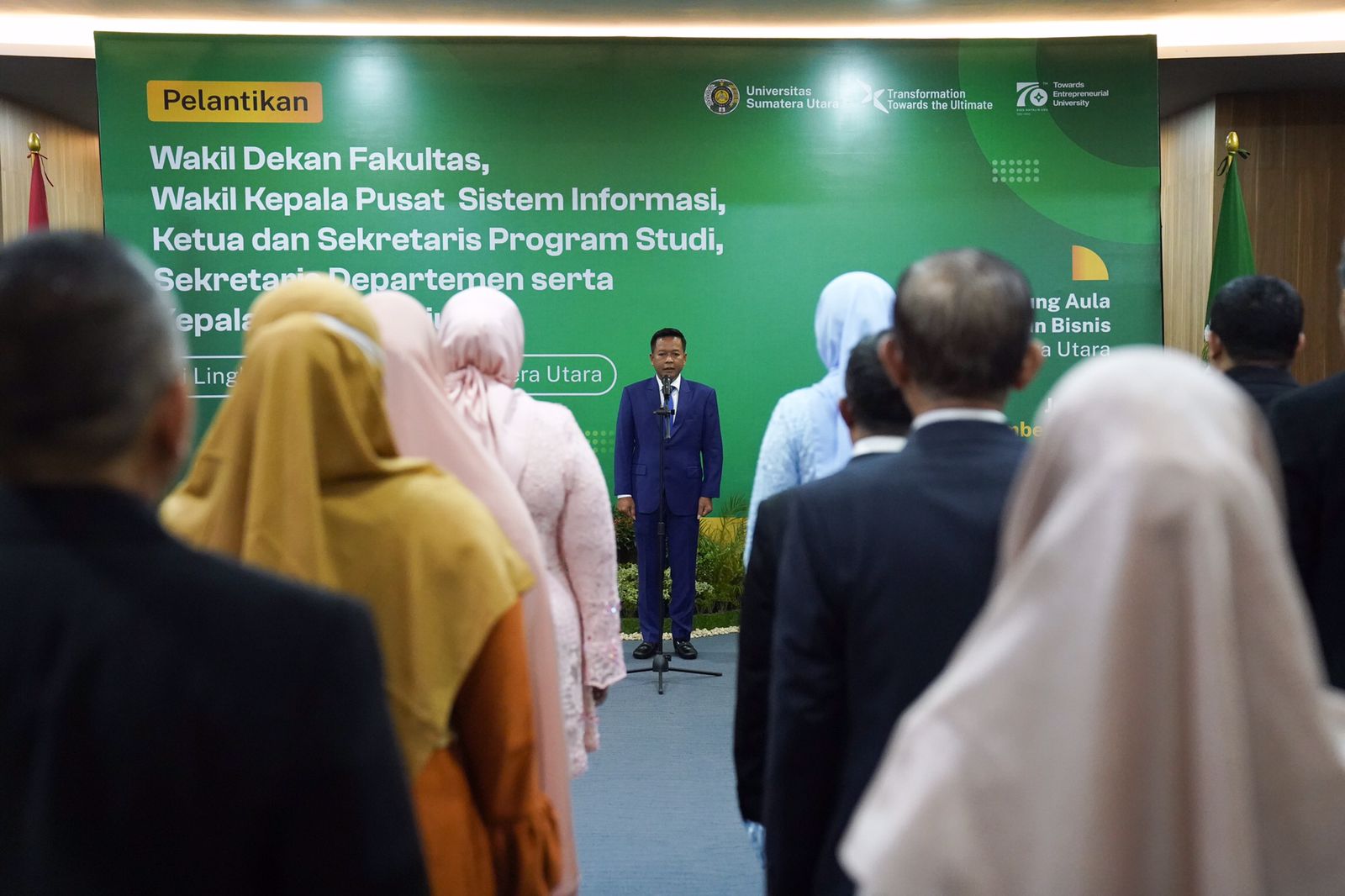 Rektor USU Lantik Wadek Vokasi dan Pejabat Struktural | Universitas ...