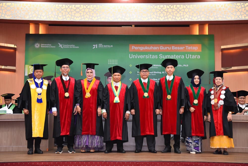 Strengthening EQUITY, USU Rector Inaugurates 6 Professor | Universitas ...