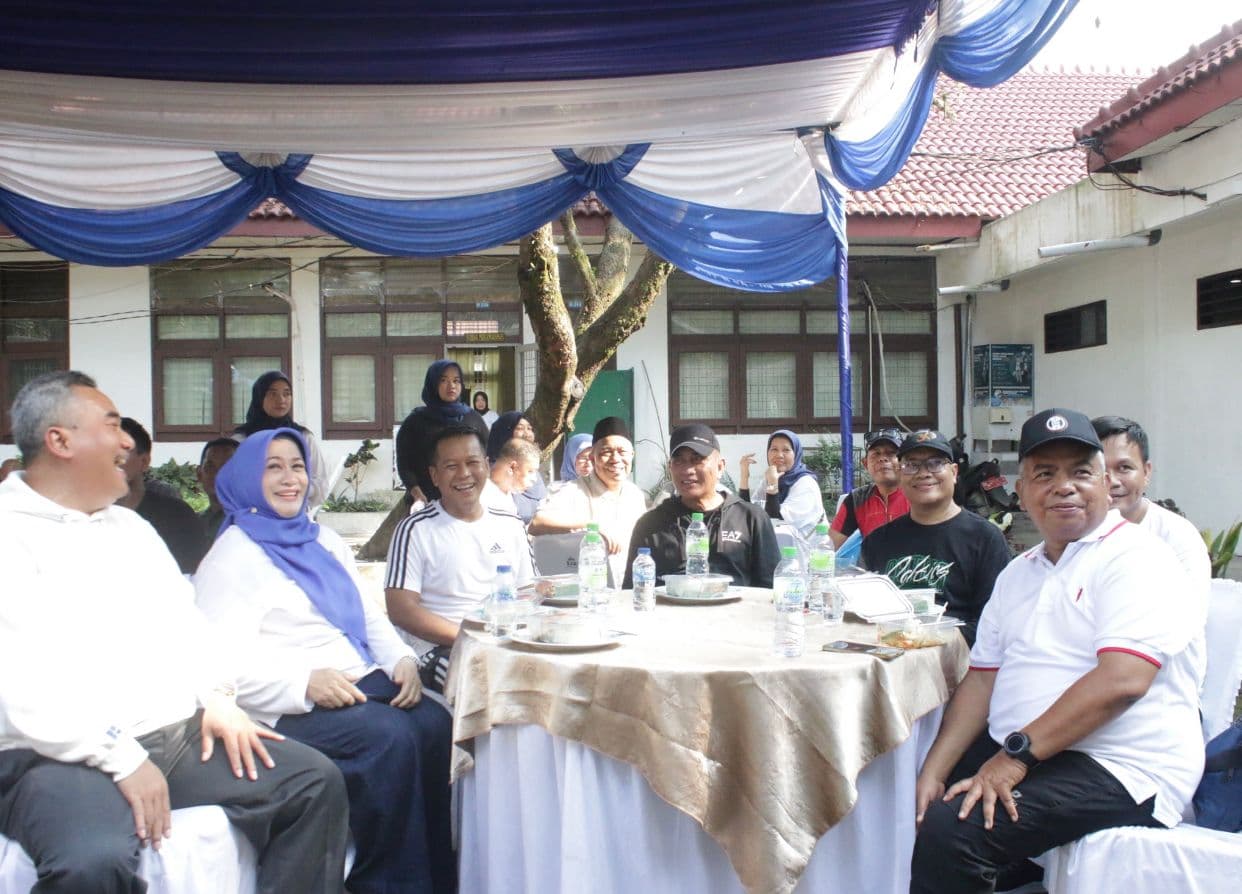 USU FIB with Alumni to Realize Internationalization | Universitas ...