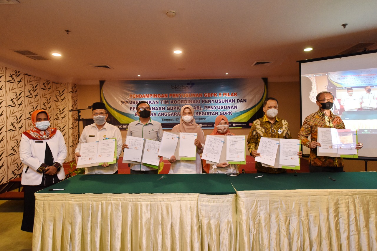 USU MoU dengan BKKBN dalam Program Penurunan Angka Stunting di Sumut | Universitas Sumatera Utara