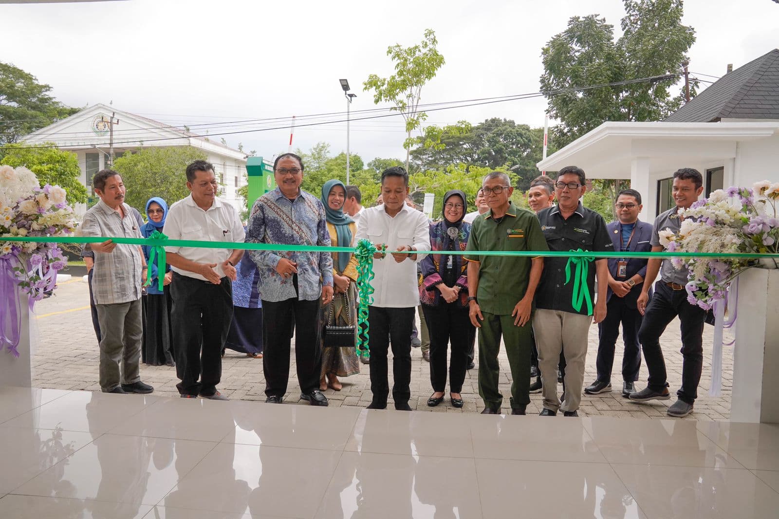 USU Rector Inaugurates LIPIHKI and USU Enterprise Building ...